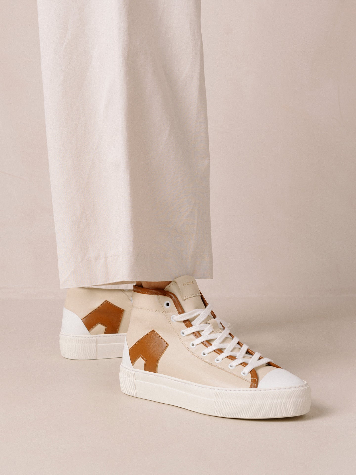 TB.35 - COOKIE – Carbon38