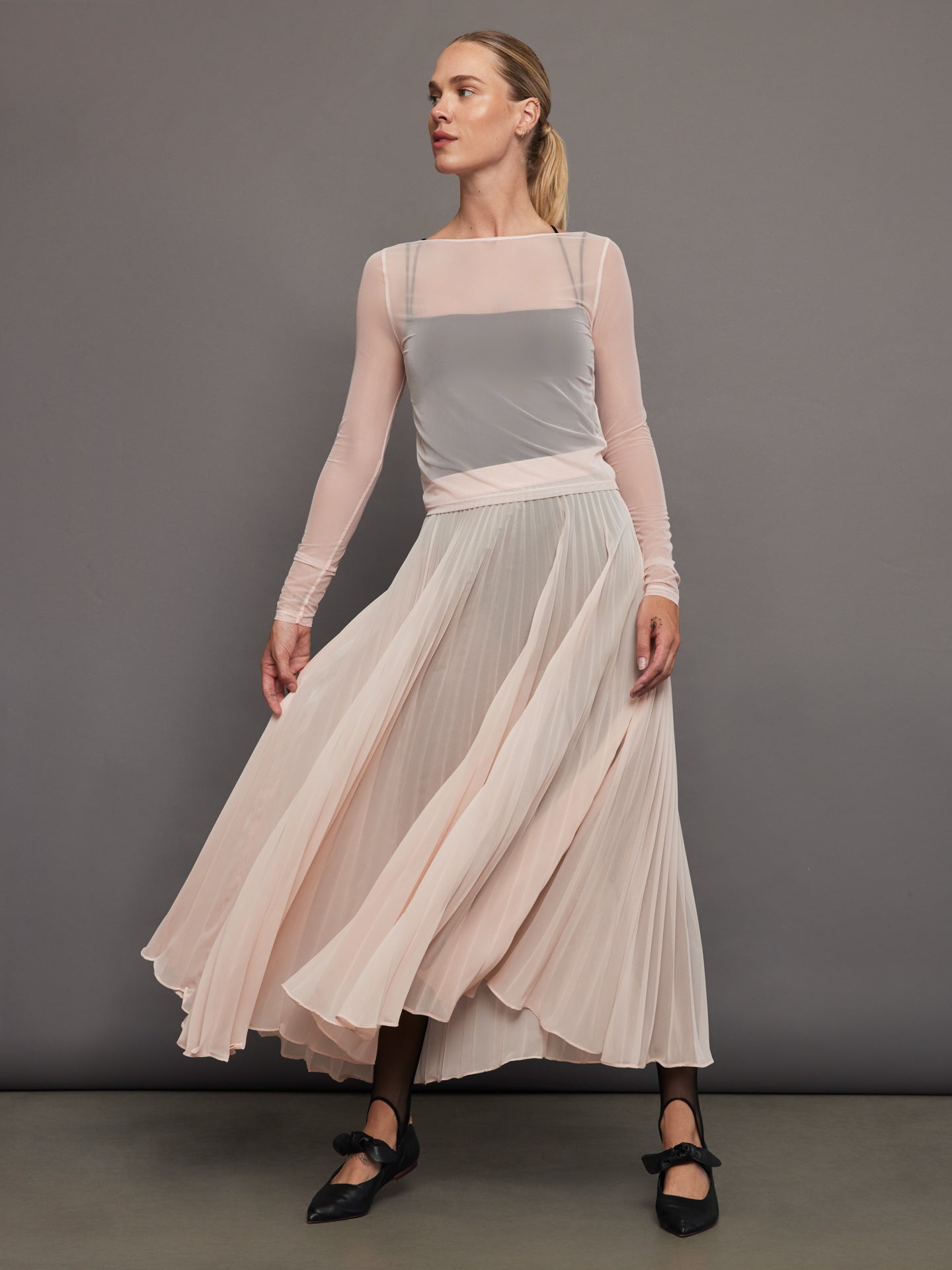 Mesh Pleated Skirt - Rose Cloud – Carbon38