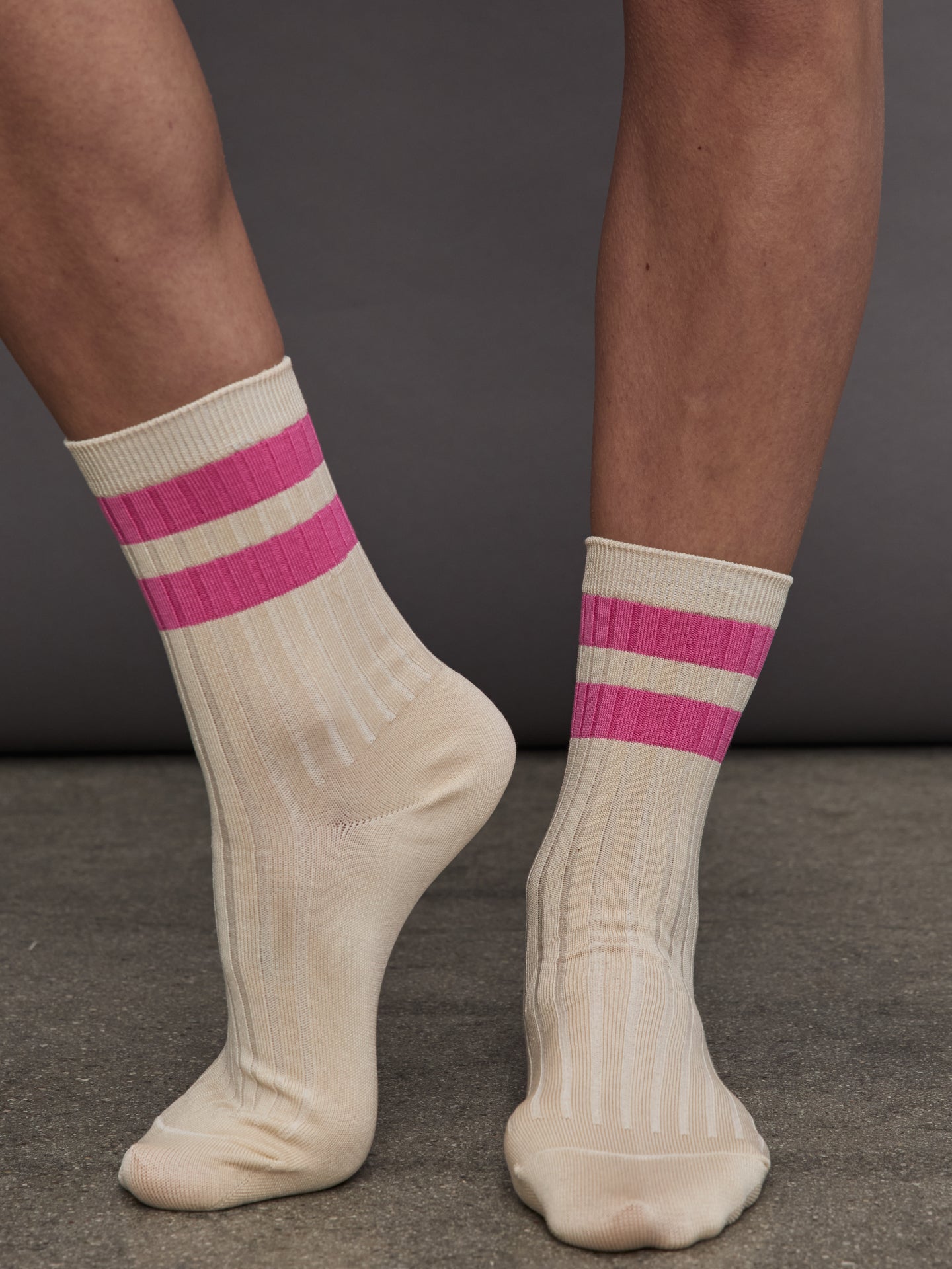 Her Varsity Socks - Taffy – Carbon38