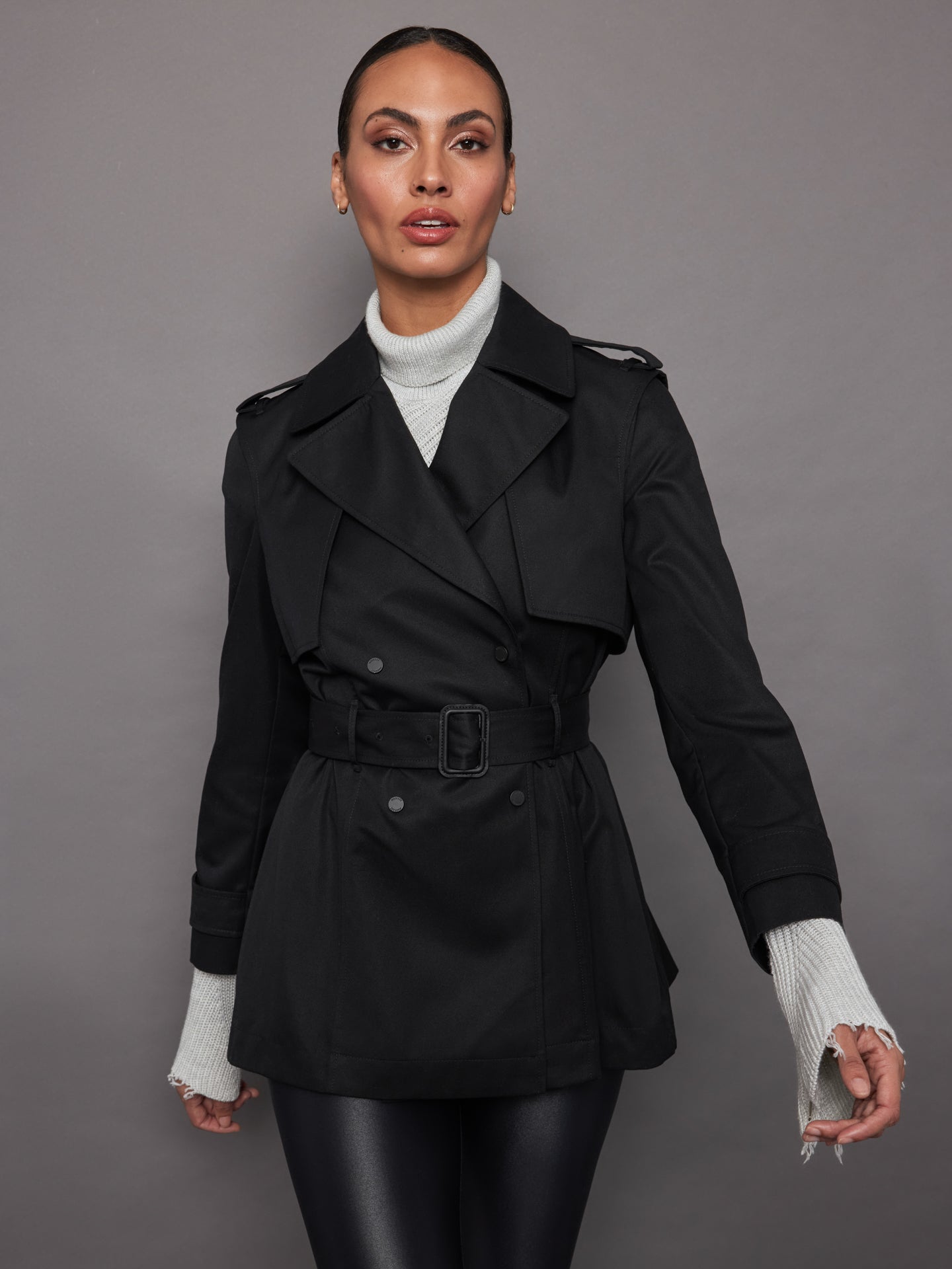 Adva - Black – Carbon38