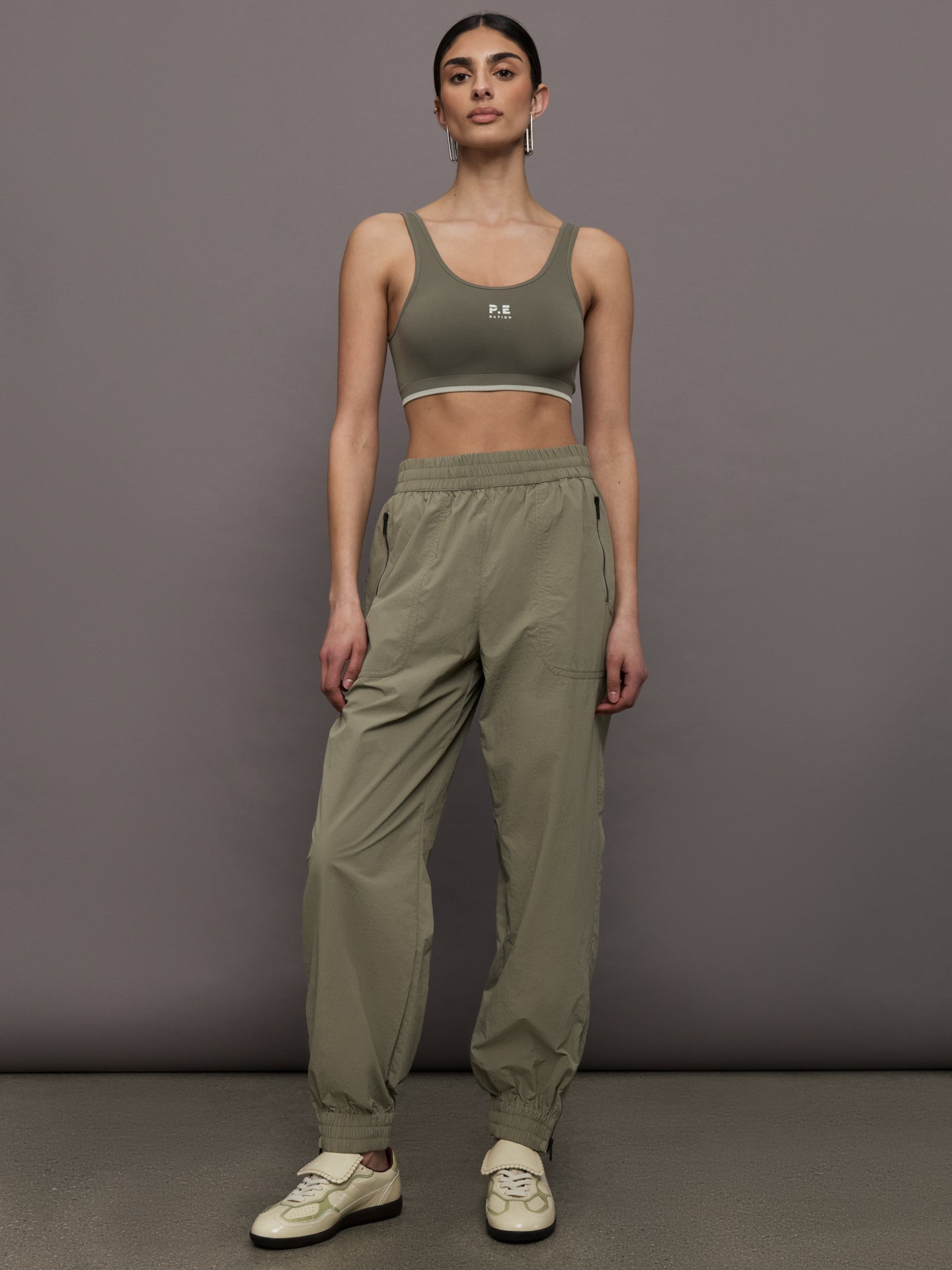 Restore Seamless Scoop Bra - Khaki Brown – Carbon38
