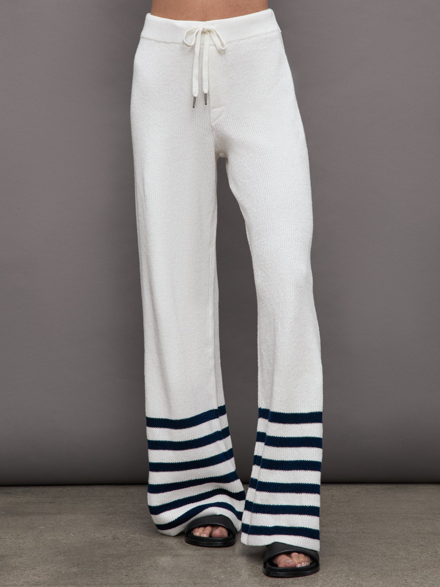 Poe Knit Pant - White / Navy Stripe – Carbon38