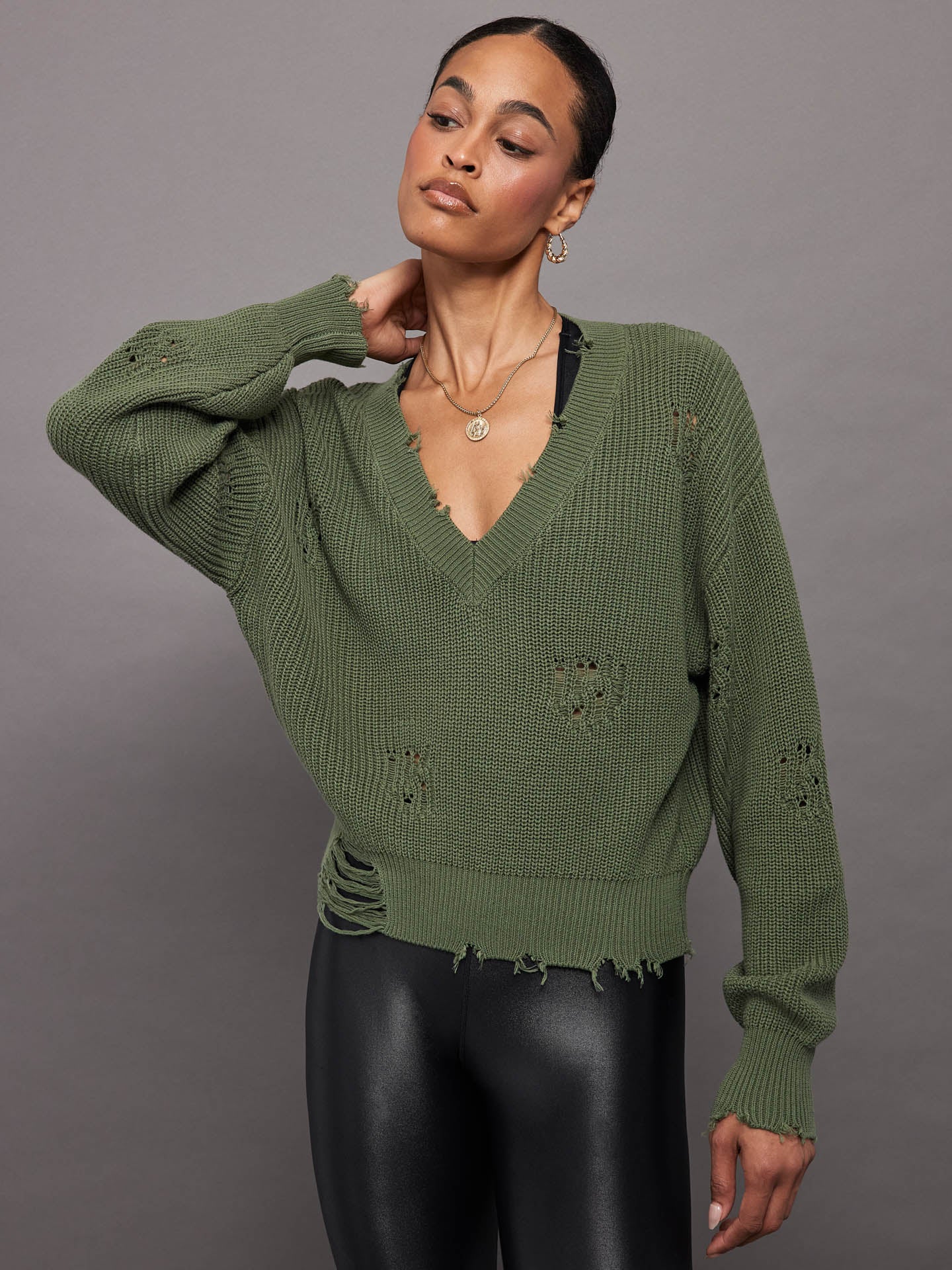 SYD SWEATER - OLIVE – Carbon38